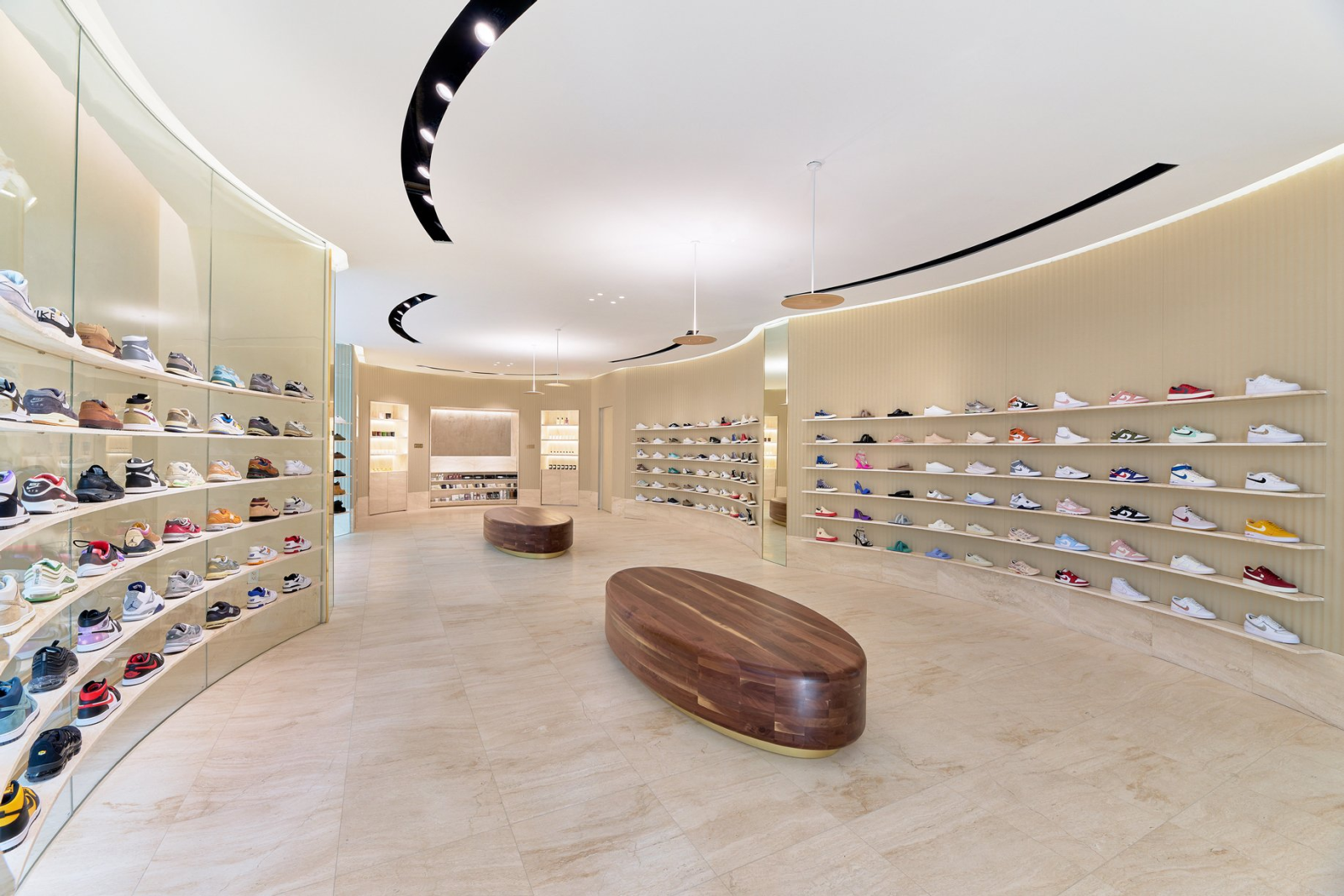 Sneakers, playa y sol: las 10 mejores tiendas de sneakers en Miami para ...