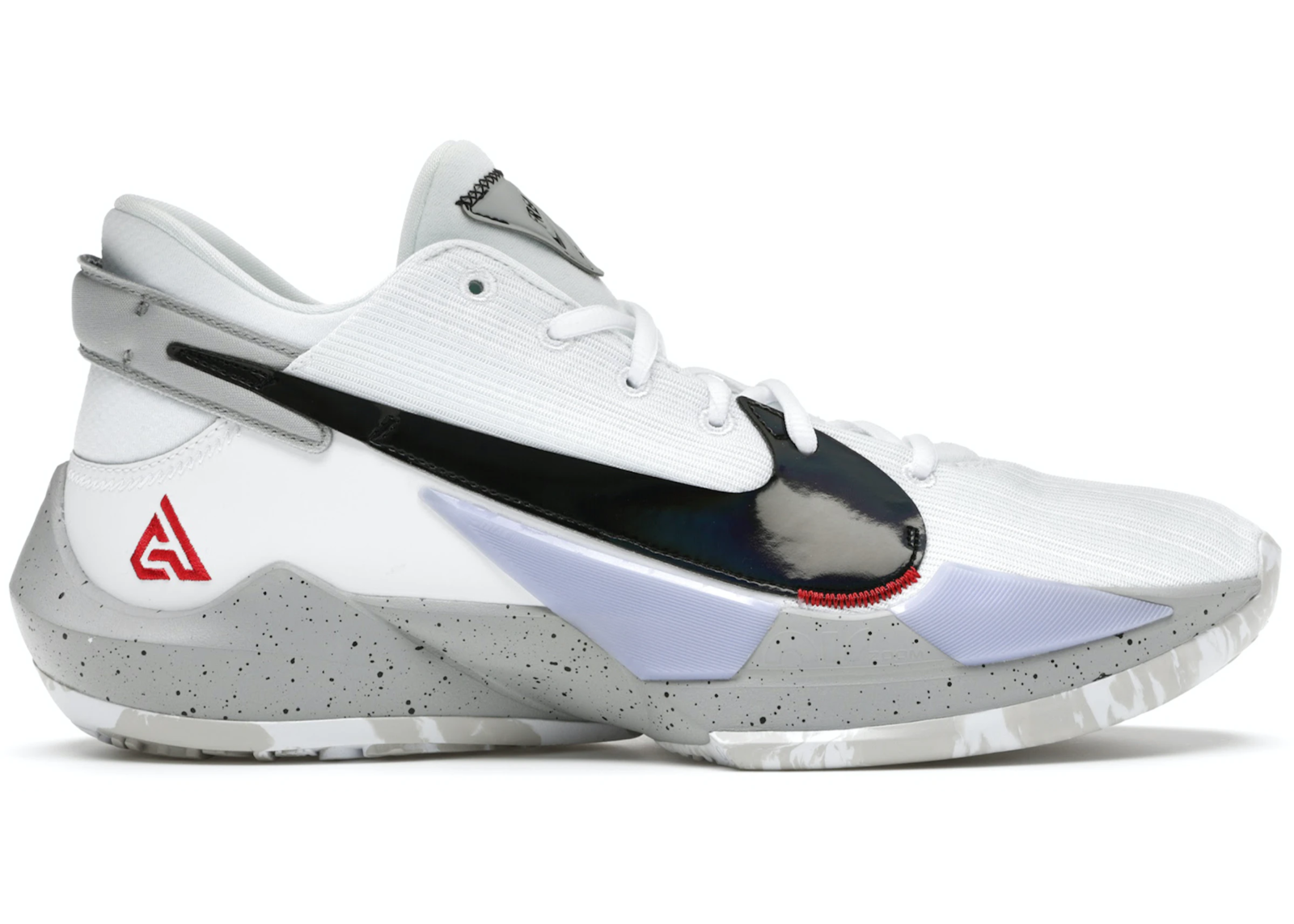 Las 5 zapatillas más icónicas de Giannis Antetokounmpo: Un recorrido por su impacto en el mundo ...